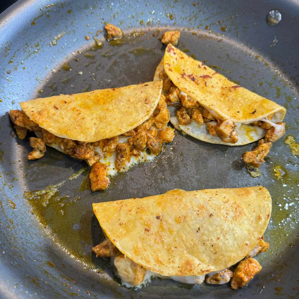 One Pan Chicken Tacos - Cooking in the Midwest