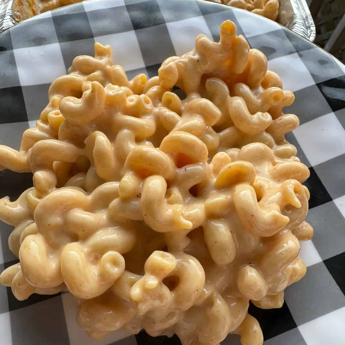 Creamy Smoked Macaroni and Cheese - Cooking in the Midwest
