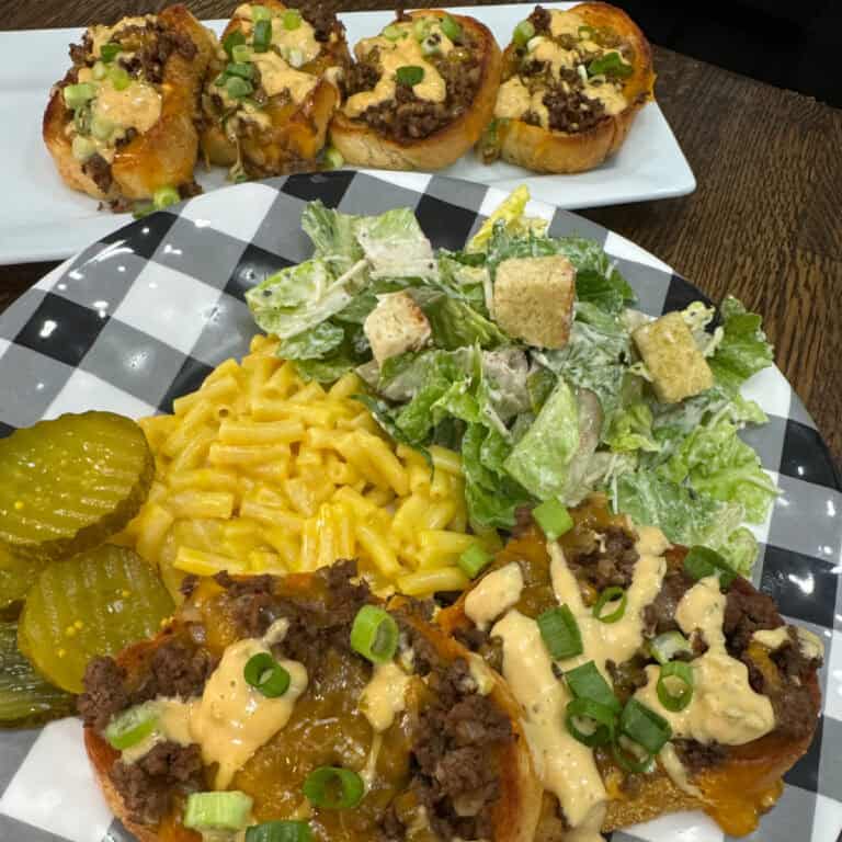 Cheese Burger Garlic Bread - Cooking in the Midwest